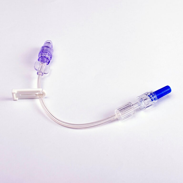 Single Lumen Extension Set with Neutral Needlefree Valve – Oncosem